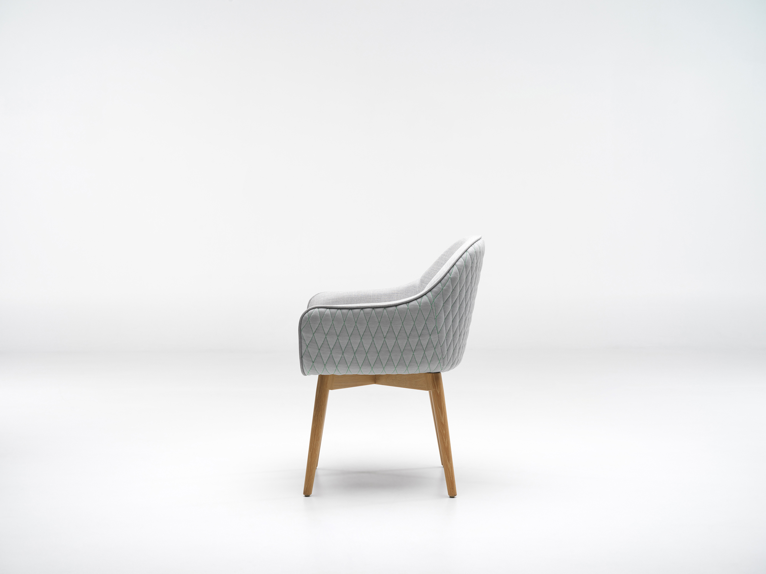 SBW - Collection - Easy Chairs : Oscar Chair